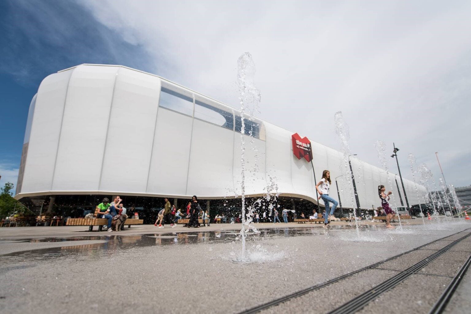 Sommer in der Mall of Switzerland: Jass, Events und Shopping