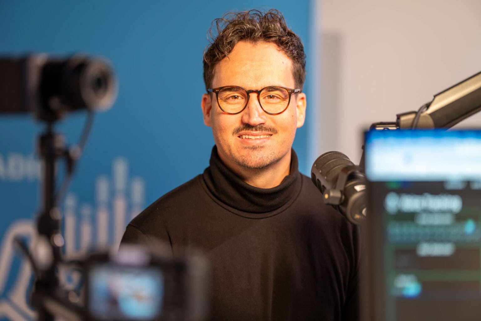 Schweizer TV-Koch Fabian Zbinden kocht und hilft auch gerne - Radio Luzern